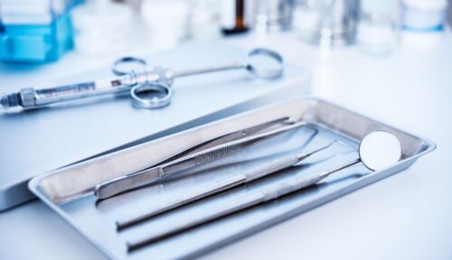 What tools do dentists use? - Kaufman Dentistry